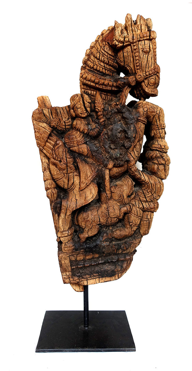 Horse Sculptures // Sculptures de chevaux – Design Zola